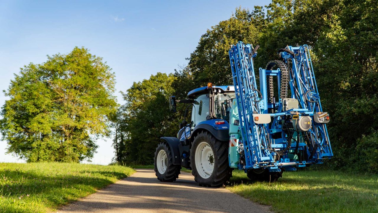 HERMÈS - BERTHOUD Le pulvérisateur porté adapté aux exploitations de polyculture-élevage
