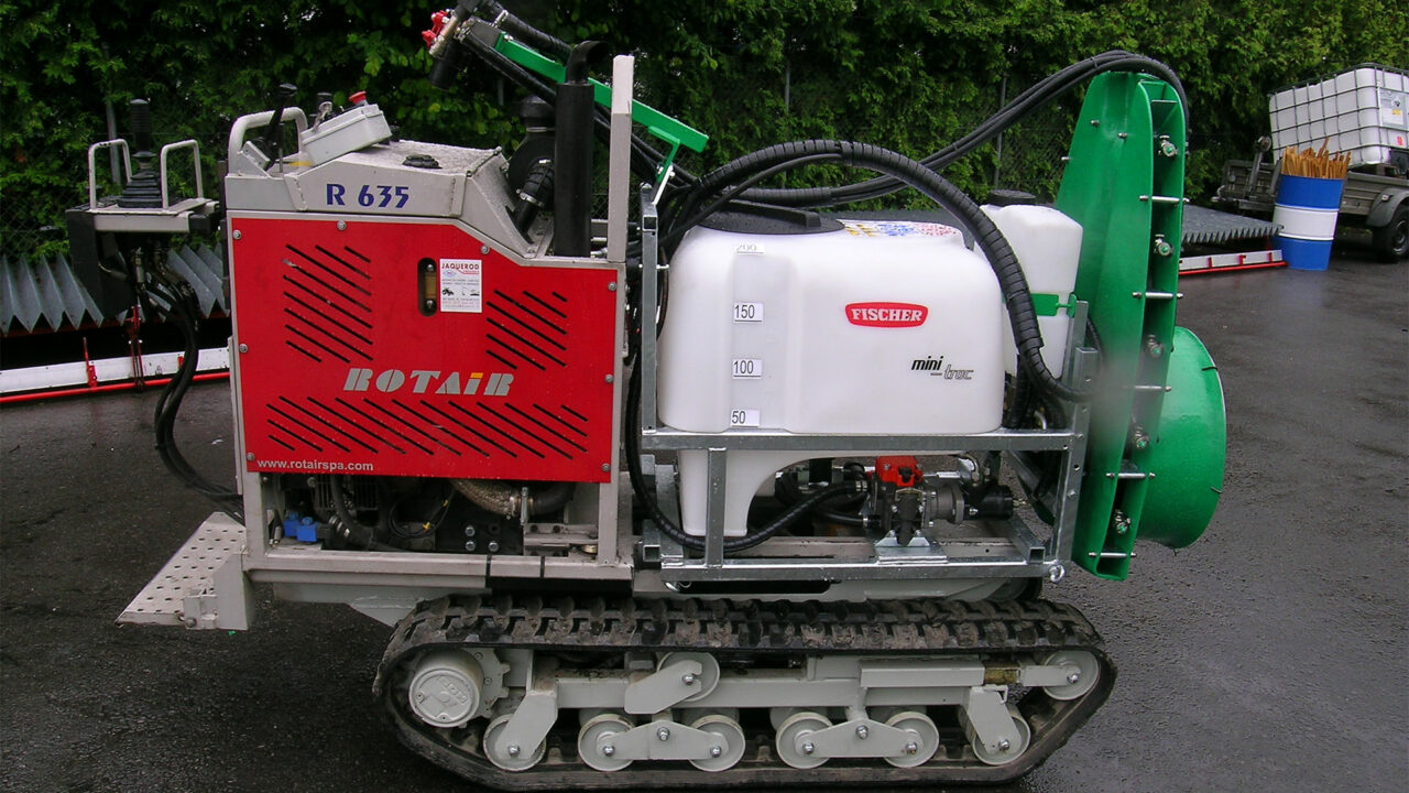 MINI ou MINI-TRAC - BERTHOUD La cellule de pulvérisation sur ...